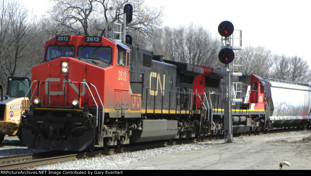 CN 2612